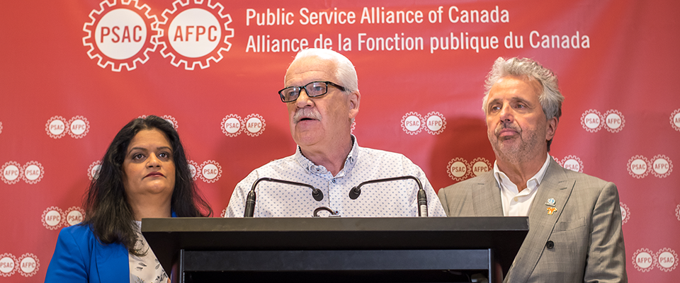 PSAC announces nationwide general strike beginning April 19 for 155,000 ...