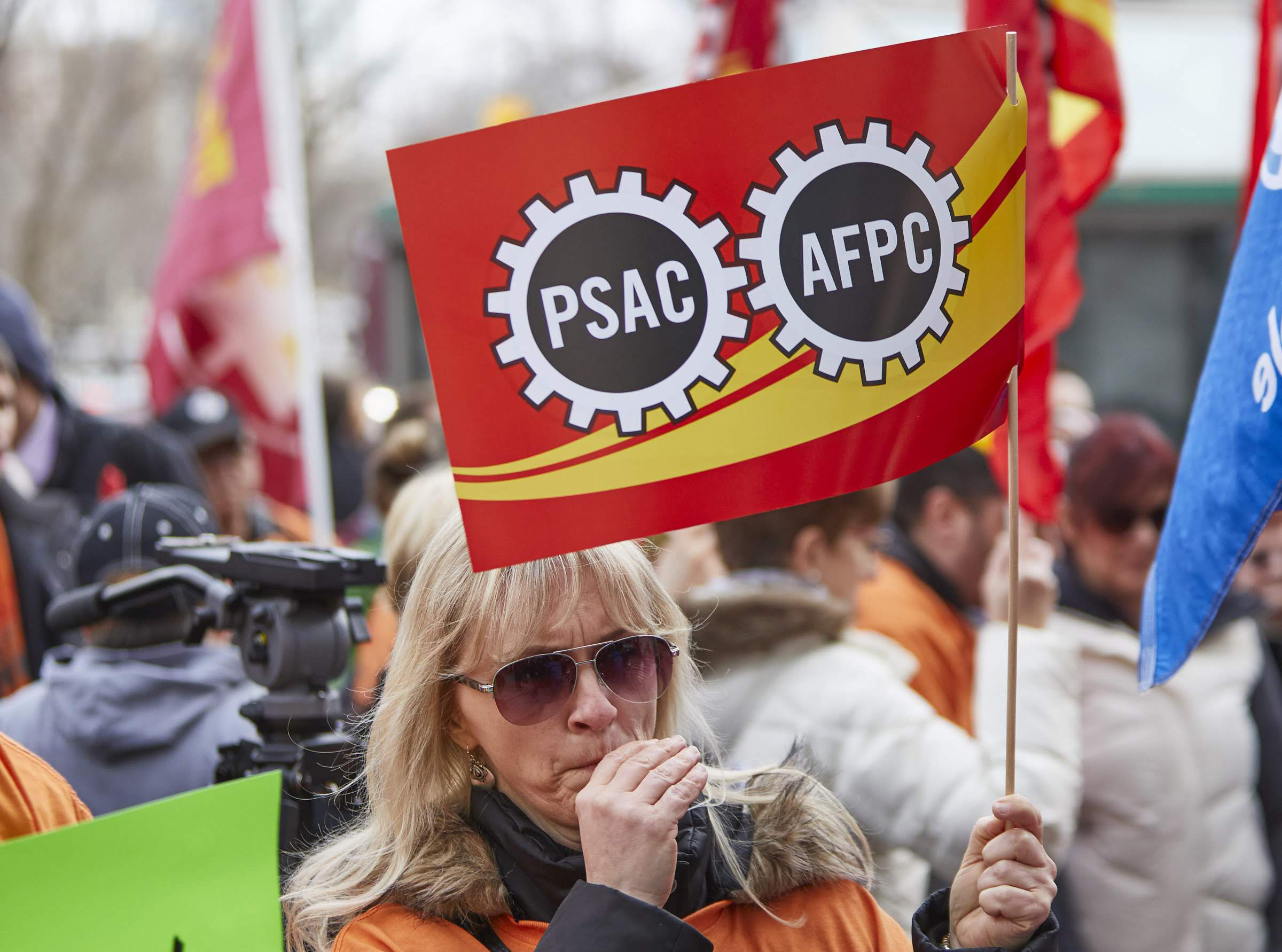 Building a Strong Directly Chartered Local | Public Service Alliance of ...