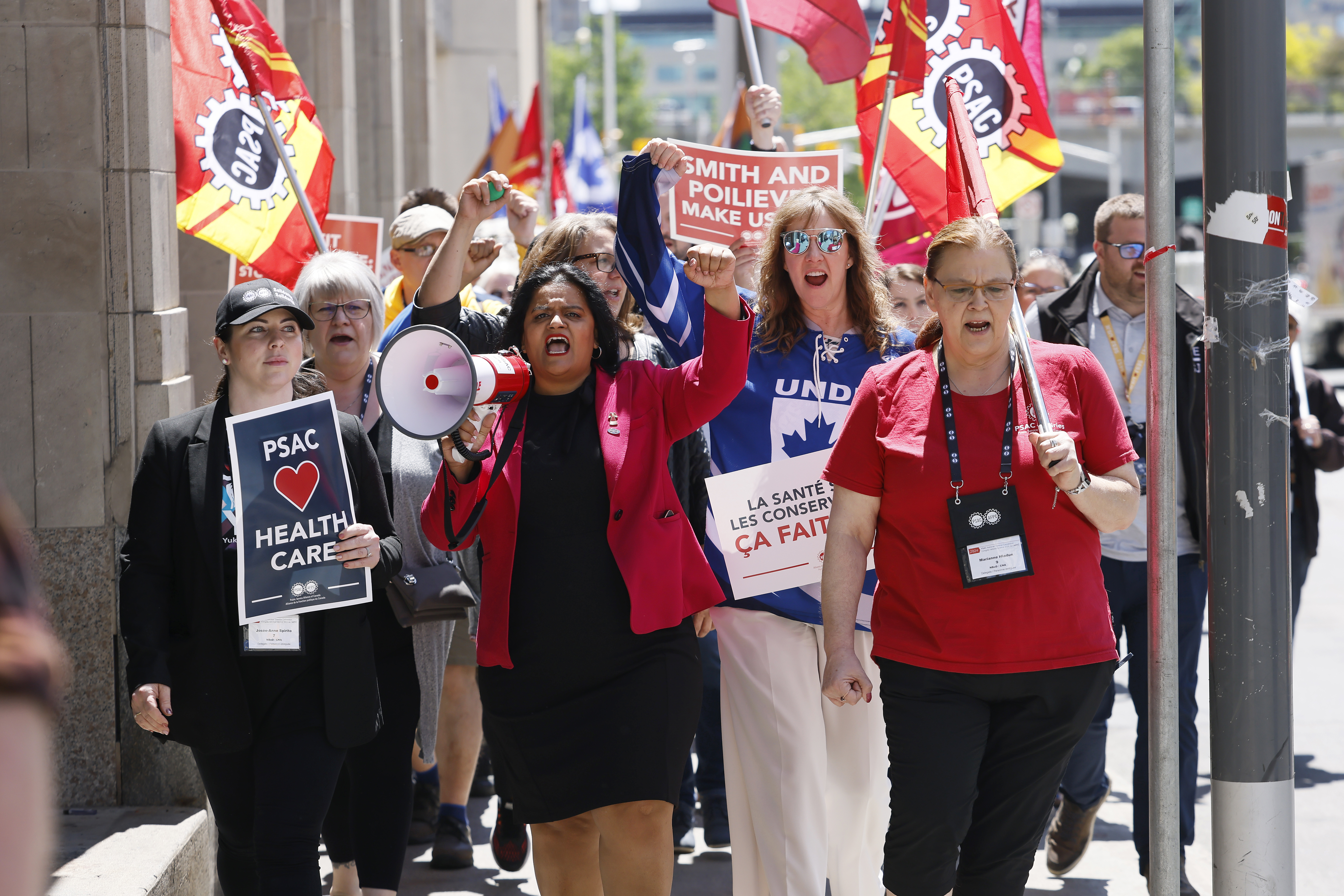 PSAC convention delegates rally to support health care | Public Service ...